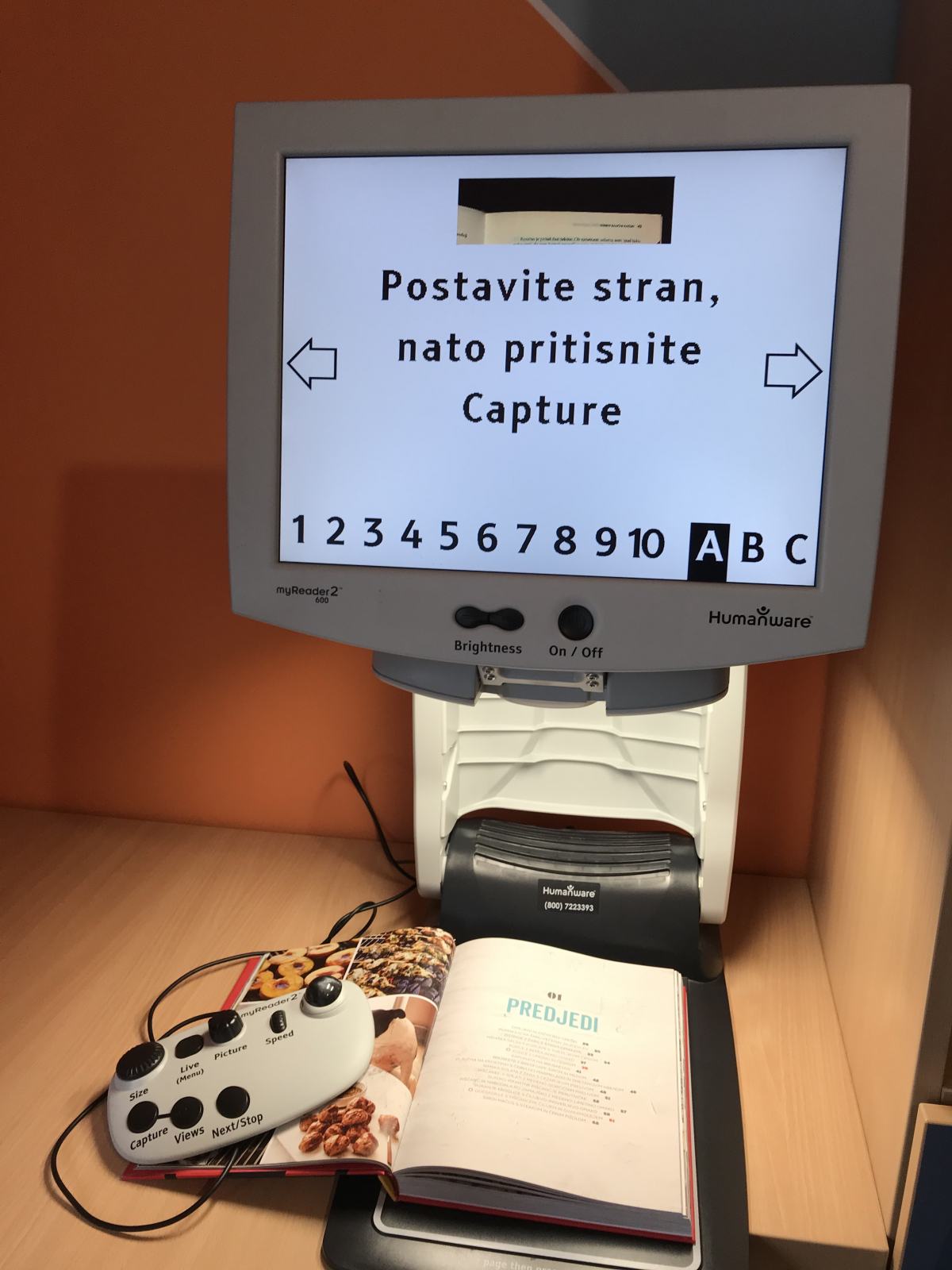 Elektronska povečevalna lupa Humanware Myreader