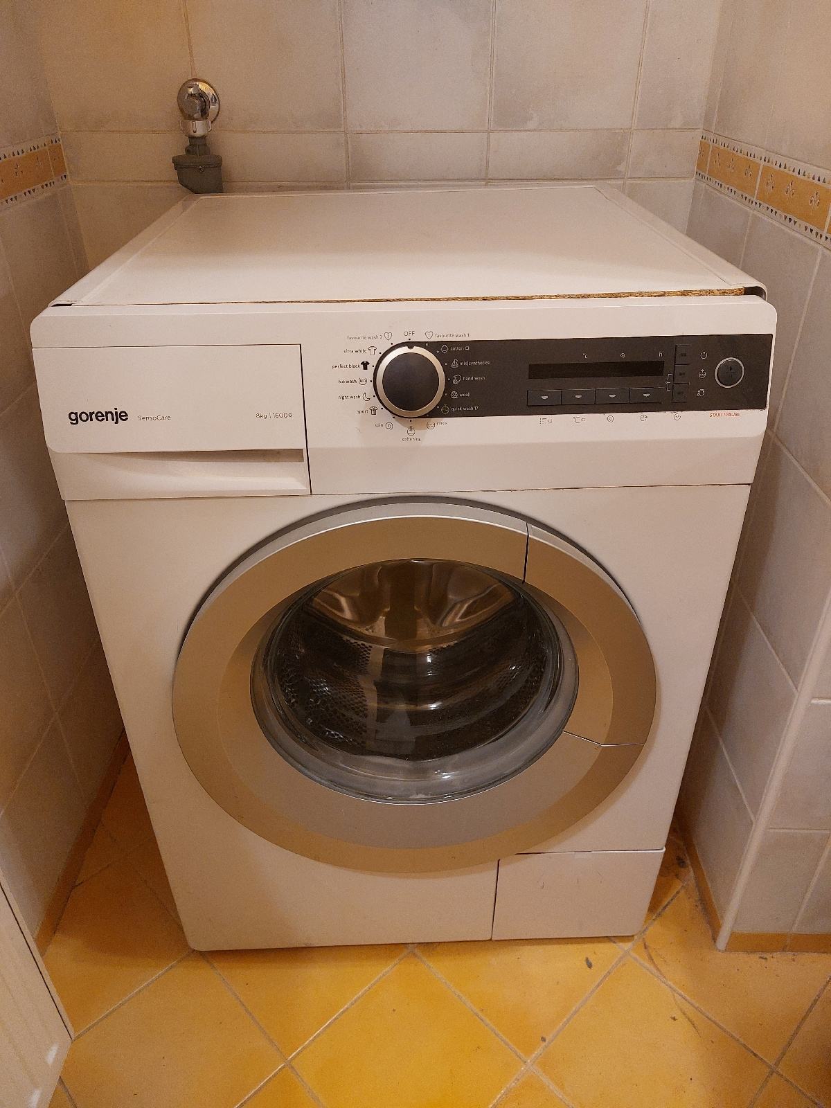 Pralni stroj Gorenje W8665k 8 kg 1.600 obr delujoč