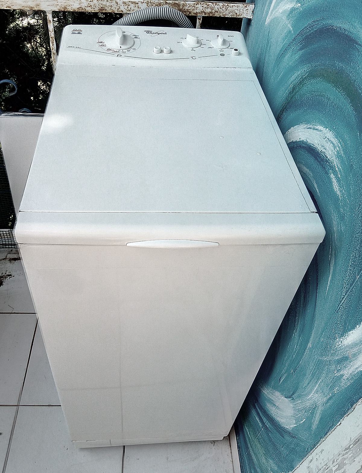 PRALNI STROJ WHIRLPOOL AWG 681 5KG TOP LOADER
