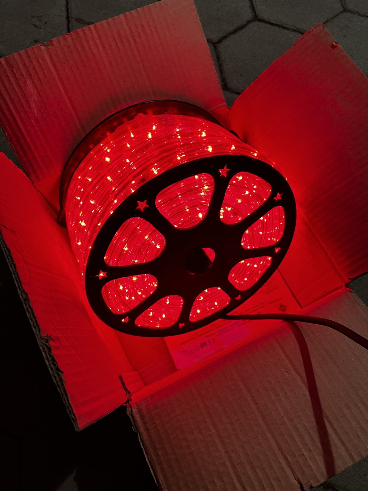 LED svetlobna cev 45m Rdeča
