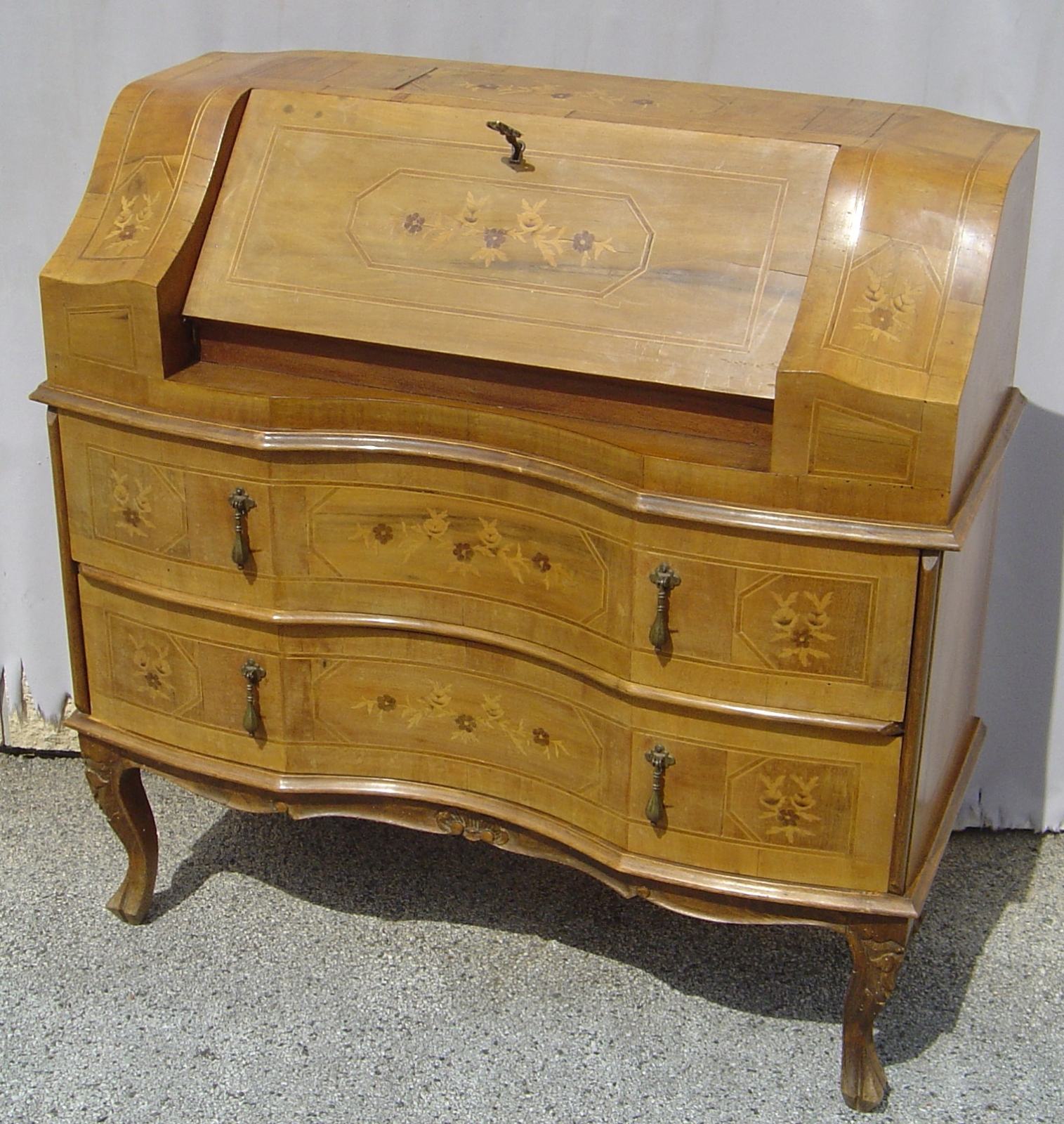 BAROČNI SEKRETER PREDALNIK OREH, STARINSKI STIL PISALNIK INTARZIJE ROŽ