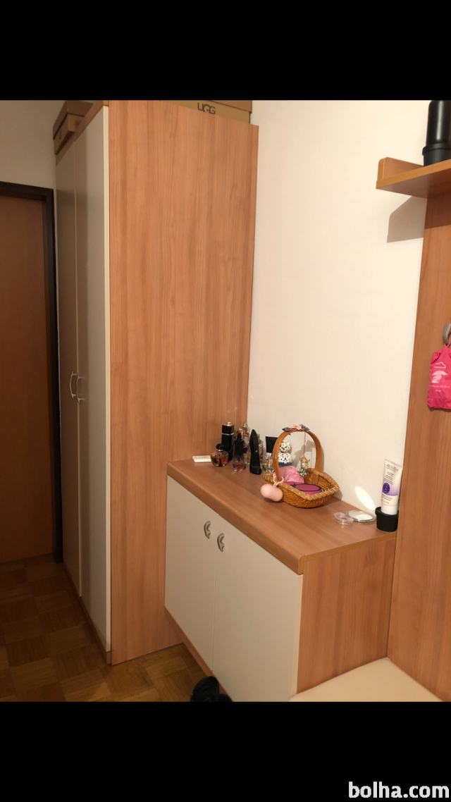 Alples omare za predsobo