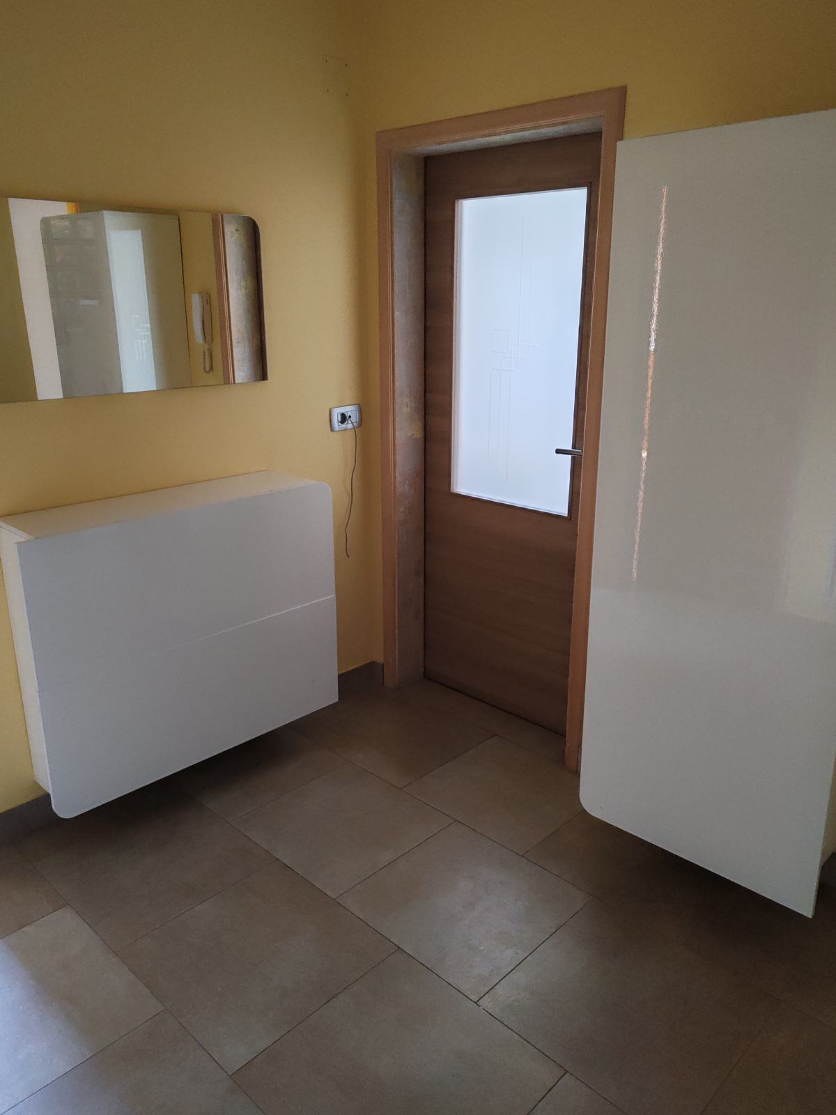 Pohištvo za predsobo