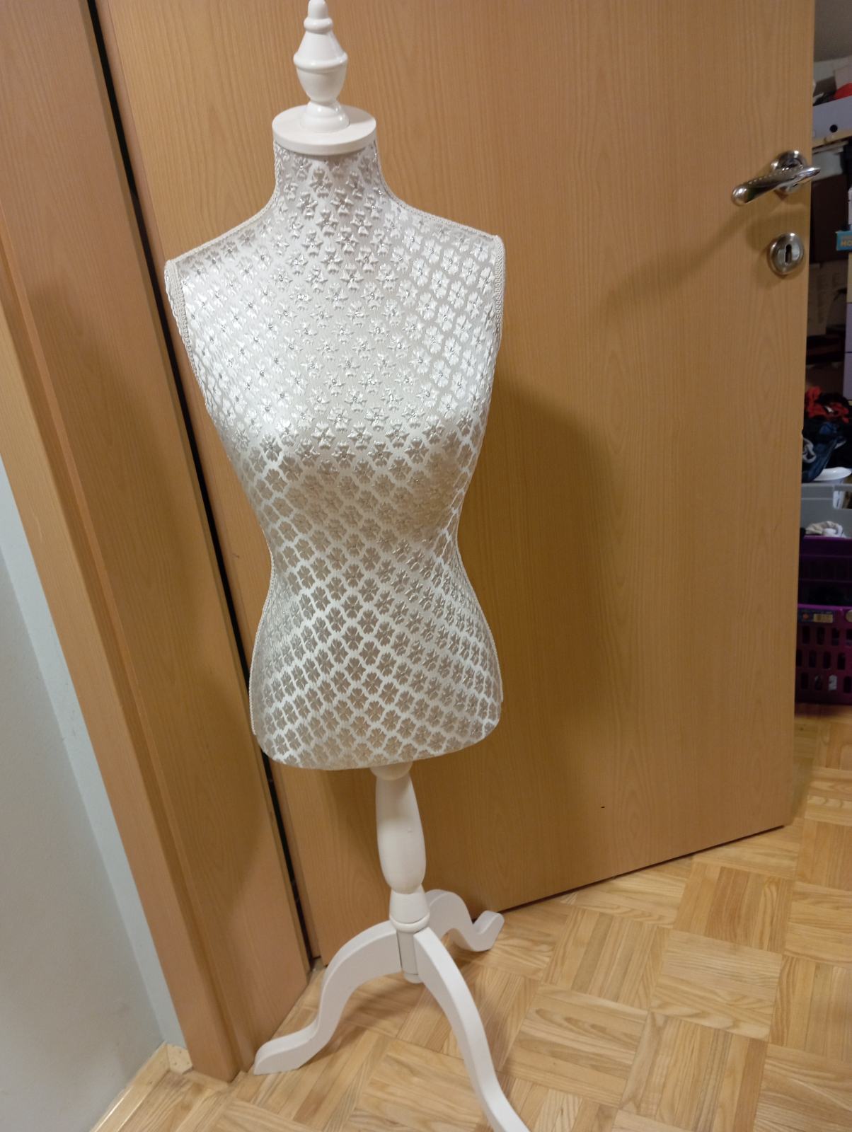 Krojaška lutka