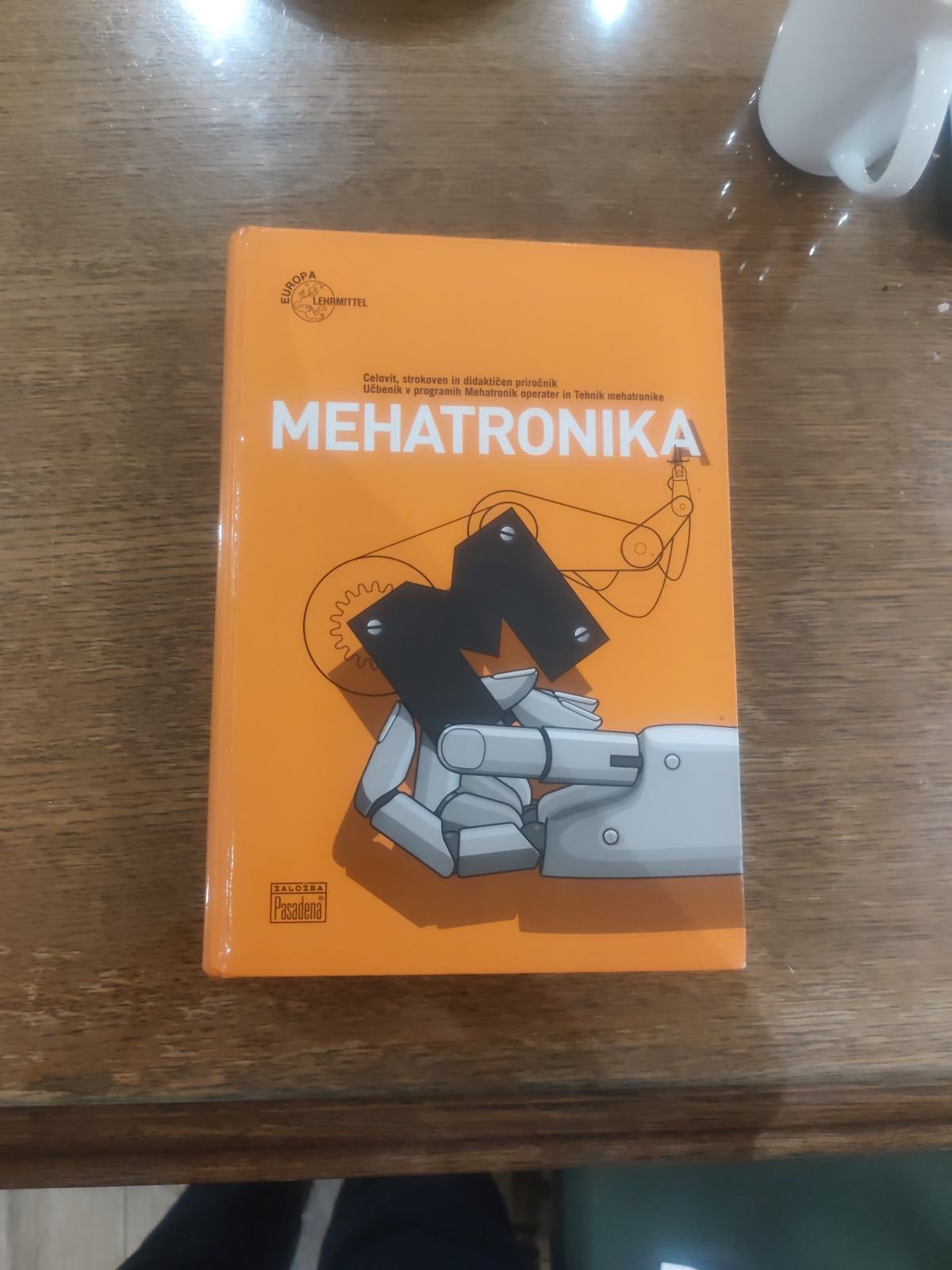 Učbenik Mehatronika