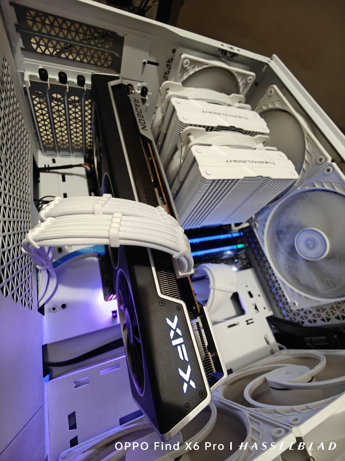 Gaming Zver Ryzen 5800X3D,Radeon XFX 7900XT 20GB,32GB rama...