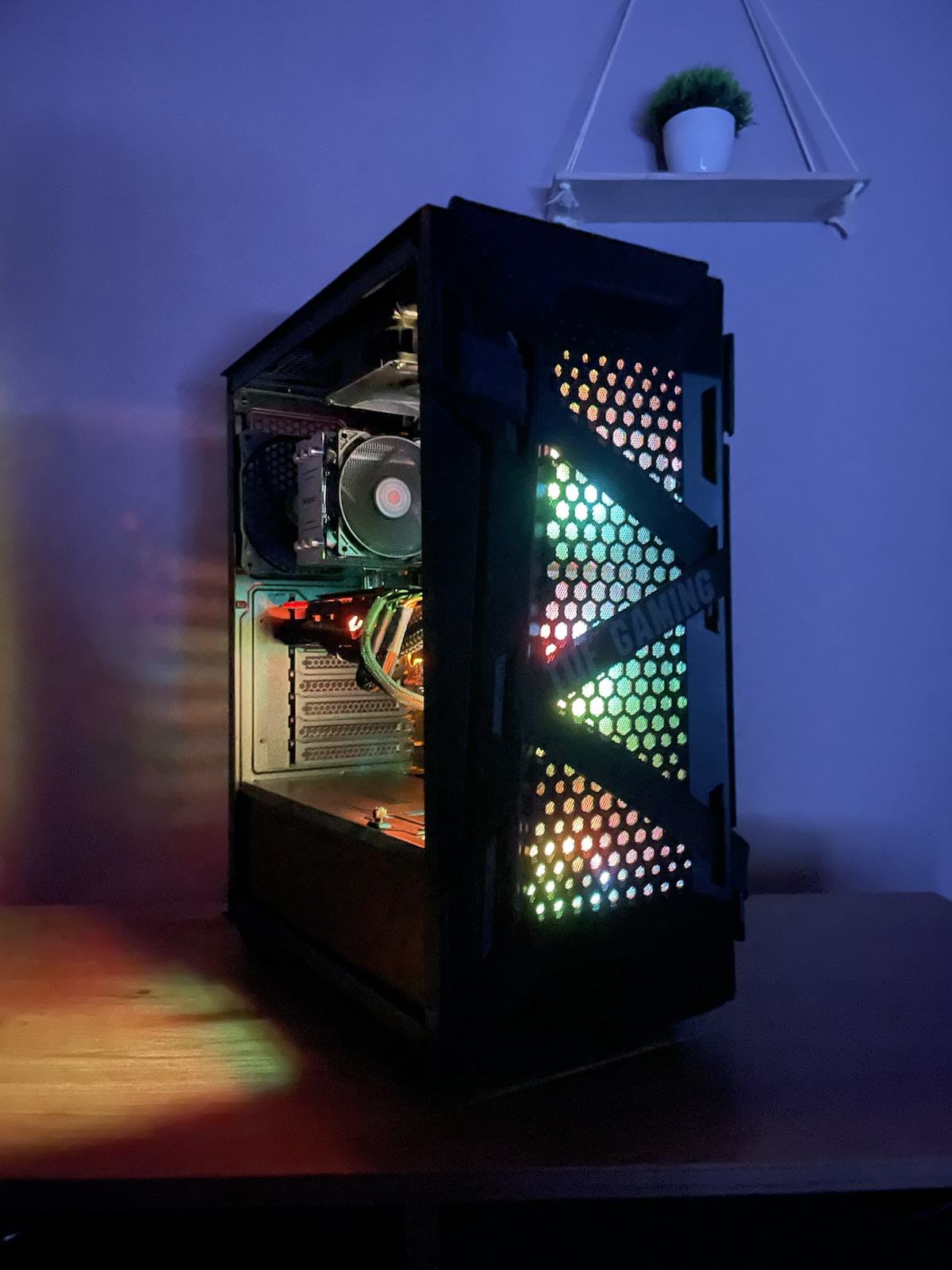 Ultra gaming pc i7 8700/gtx 1080ti 11gb /16gb ram/512gb ssd