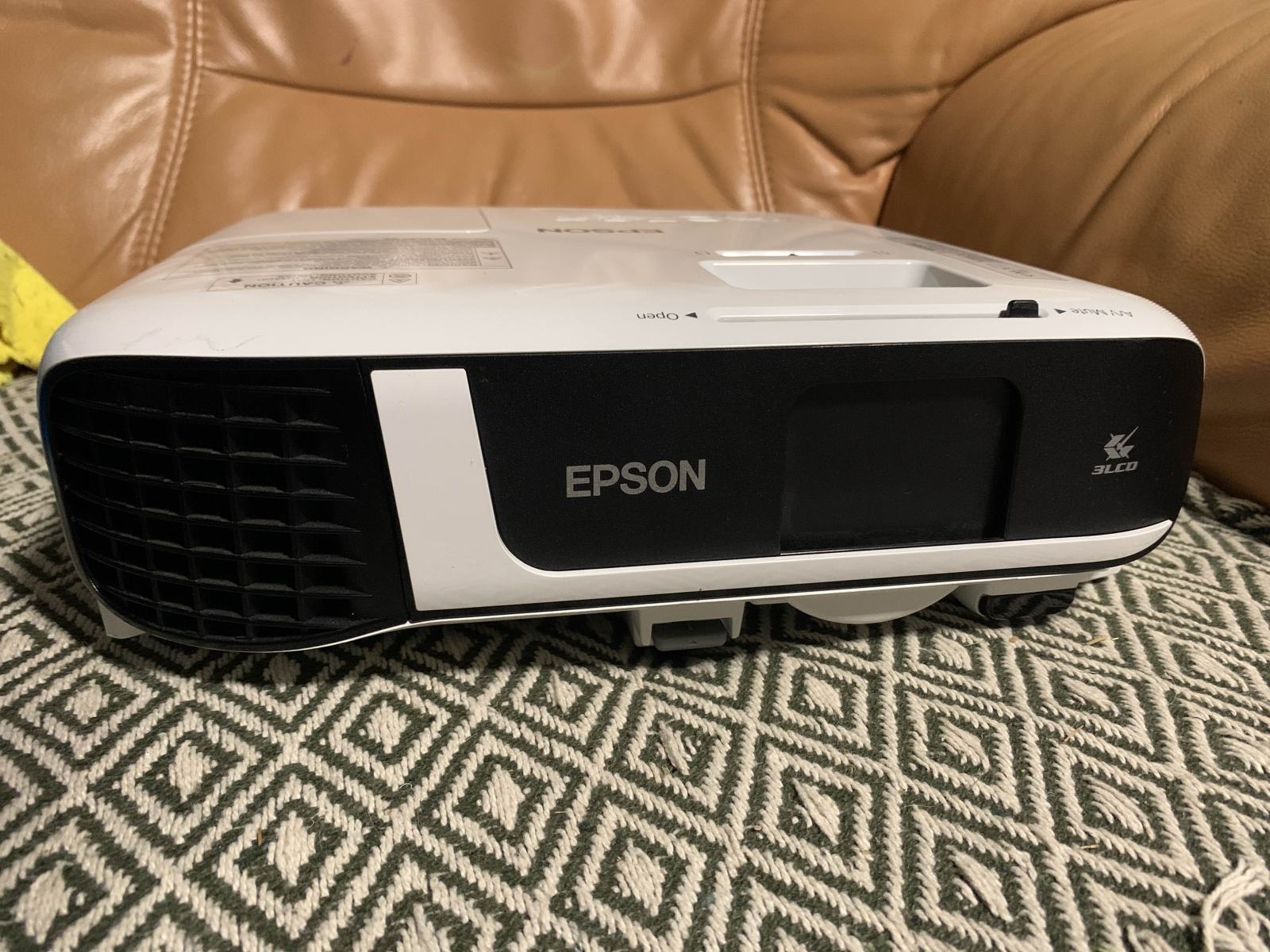 Projektor Epson FH-EB52