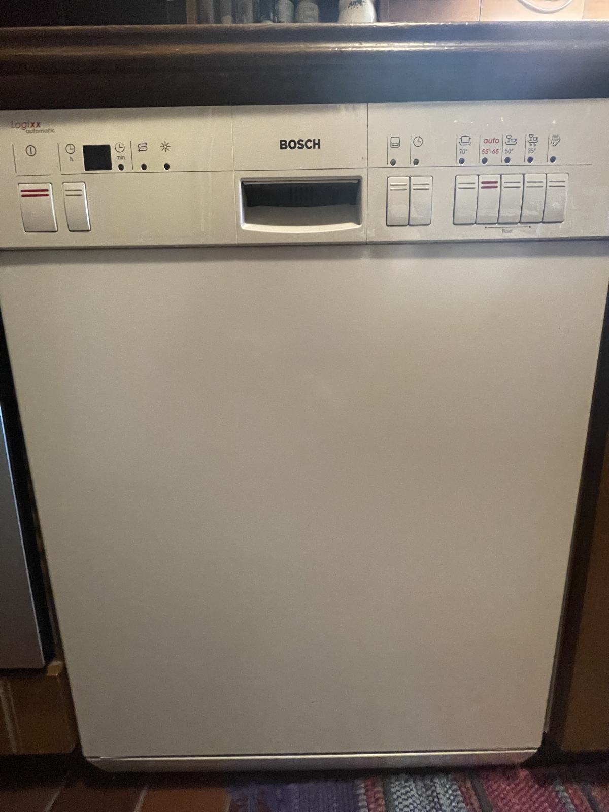 Pomivalni stroj Bosch Logixx