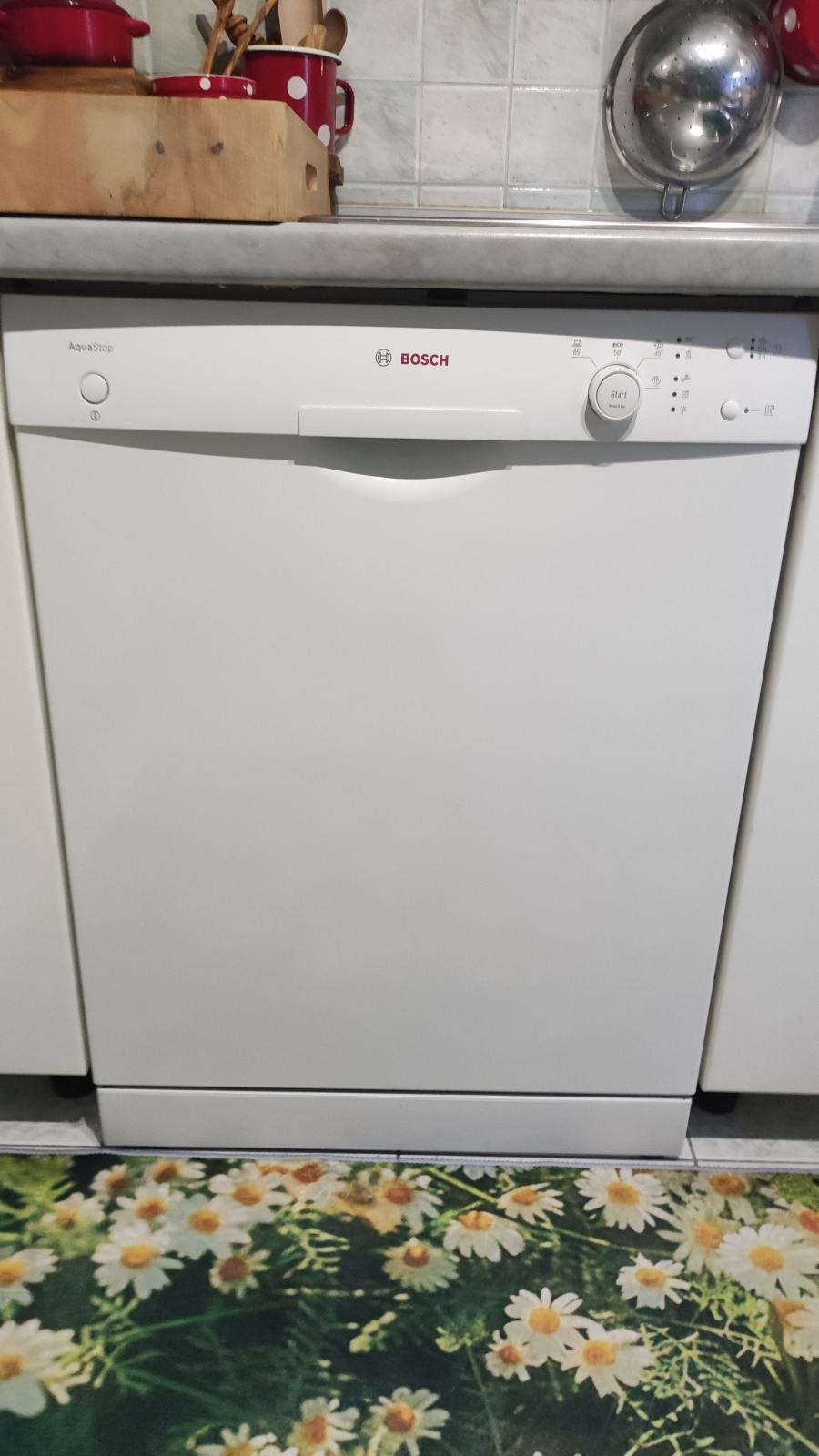 Pomivalni stroj BOSCH SMS 4 0D 12 EU