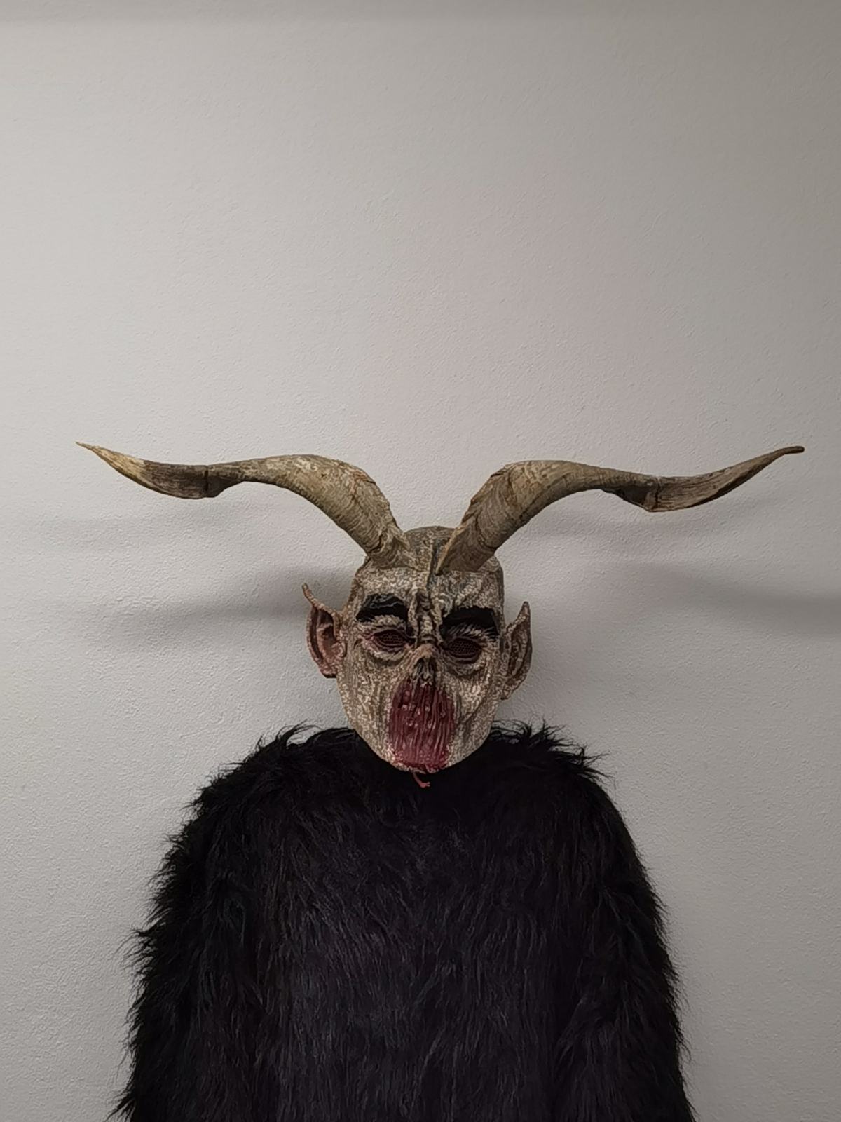 Maska Parkelj Krampus Jupitrovc 1