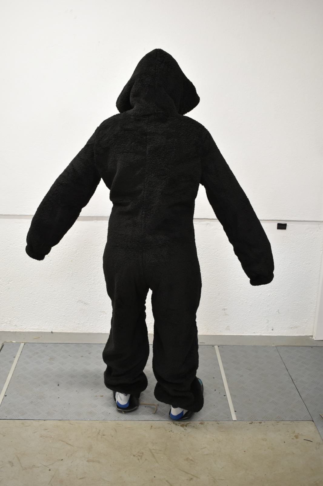 Obleka parkelj krampus kratkodlaka rabljena
