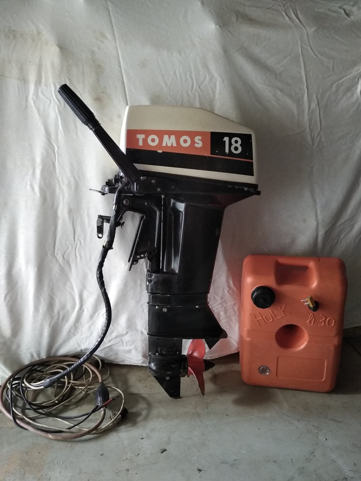 Tomos 18