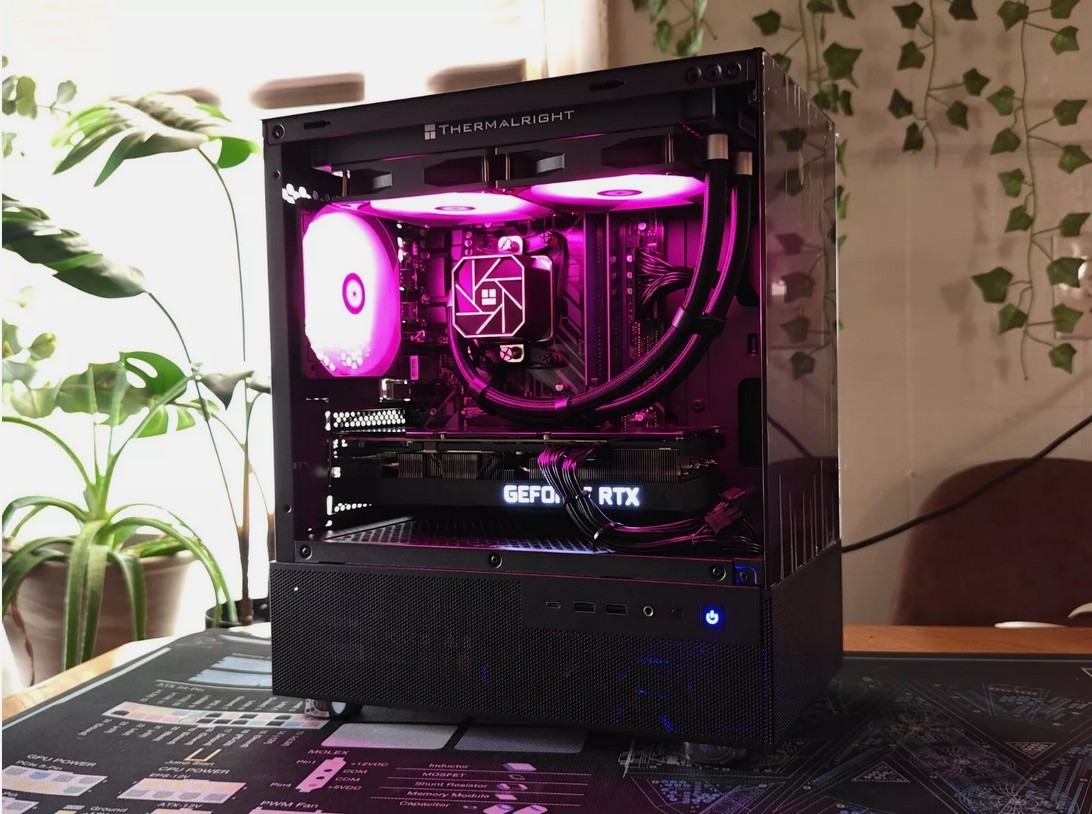 Mini PC (AMD RYZEN 7,32GB RAM,1TB SSD,RTX 3080 10gb)