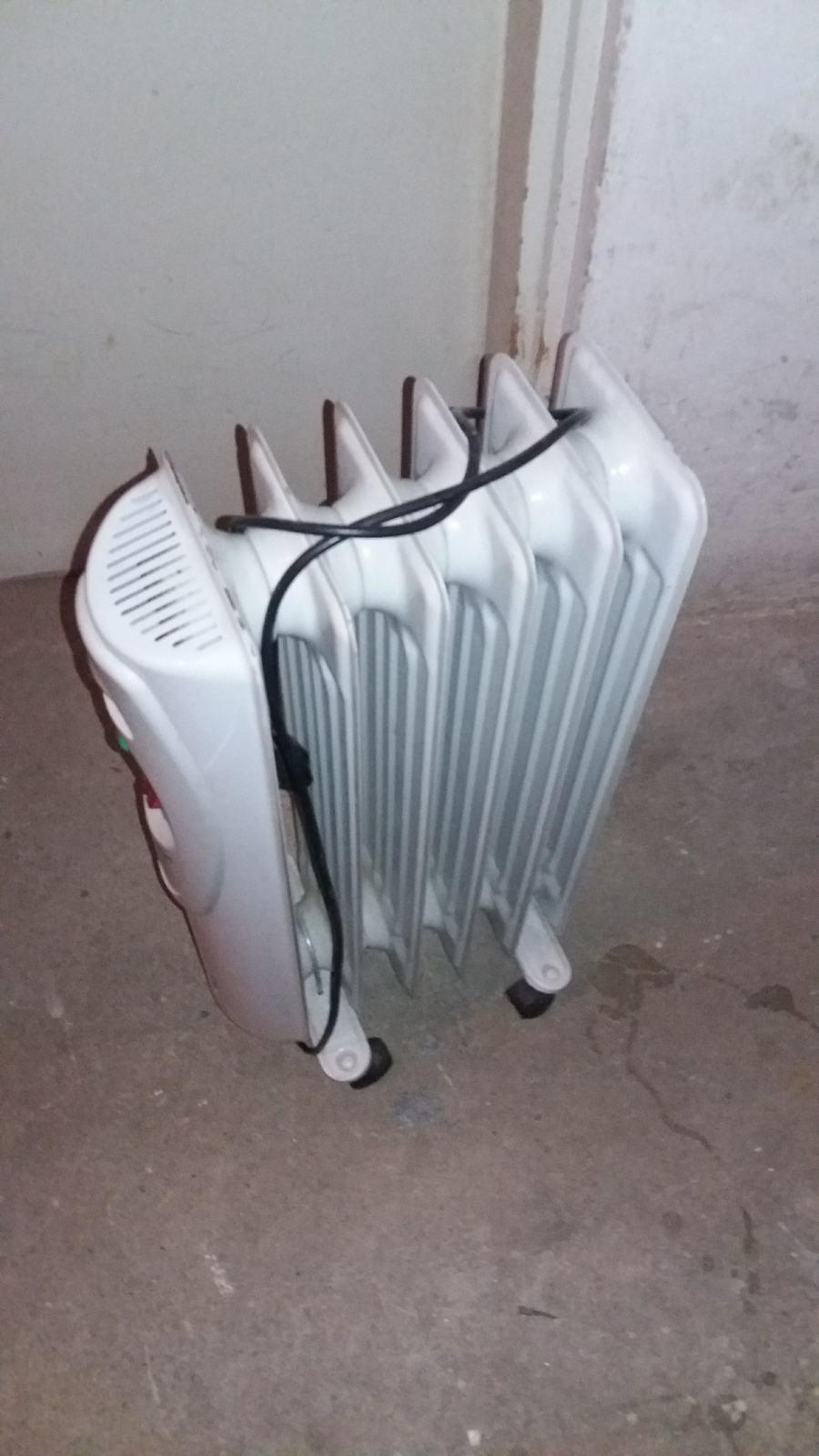 Električni oljni radiator