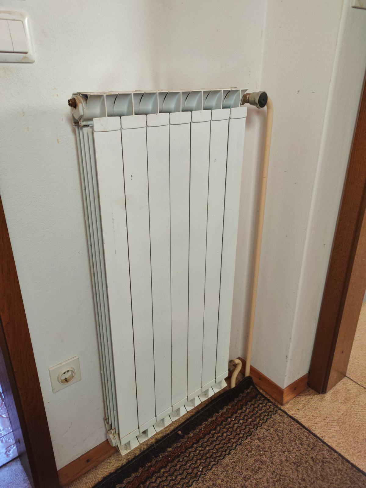 Radiator Aklimat, 95x48cm (8 členov) - 2x