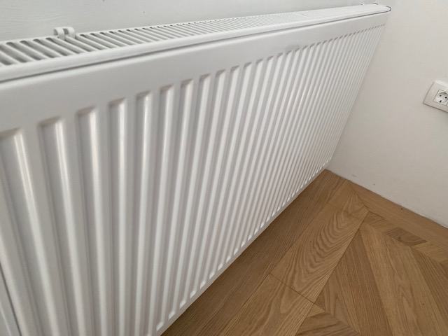 Radiator DeLonghi Radel 21 600x1200