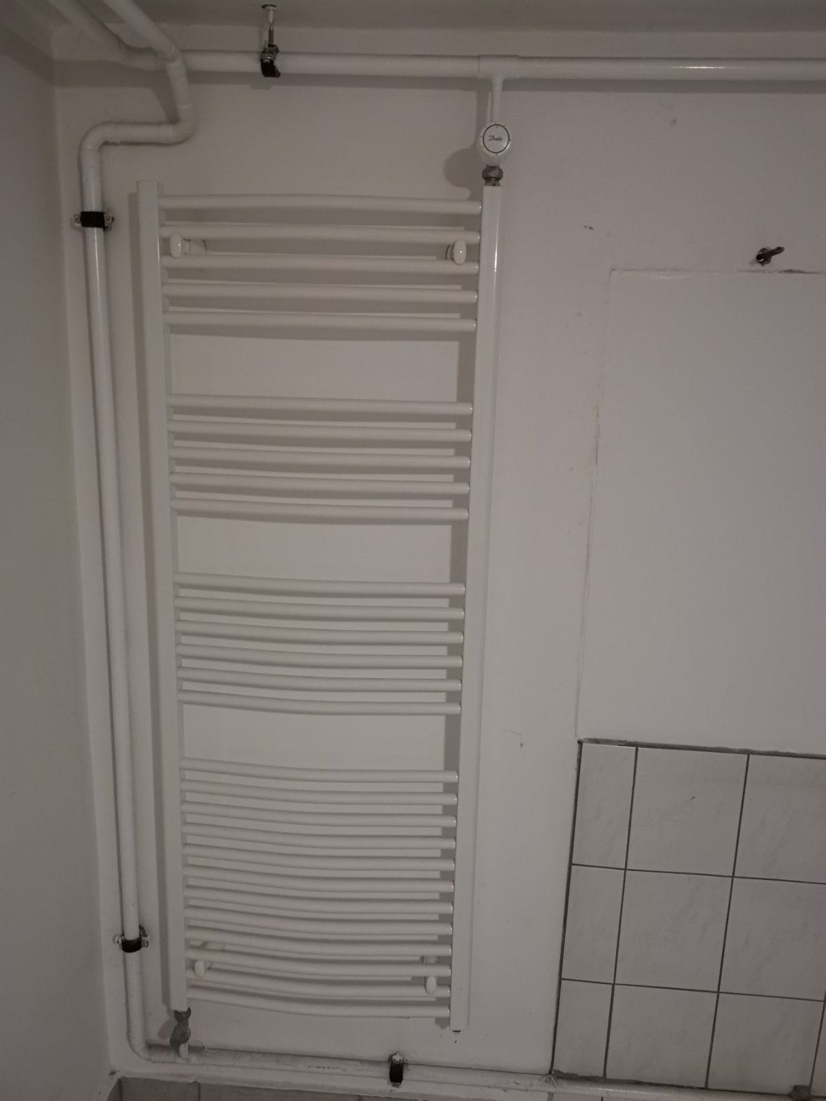 Radiator za kopalnico -lojtra