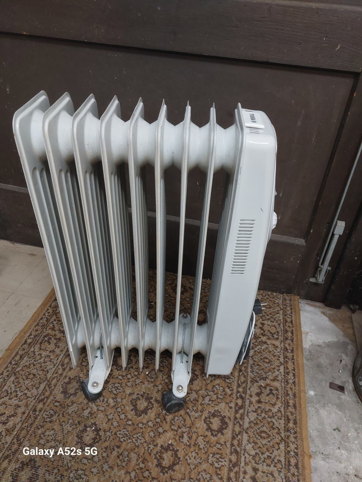 Radiator oljni 2000 W