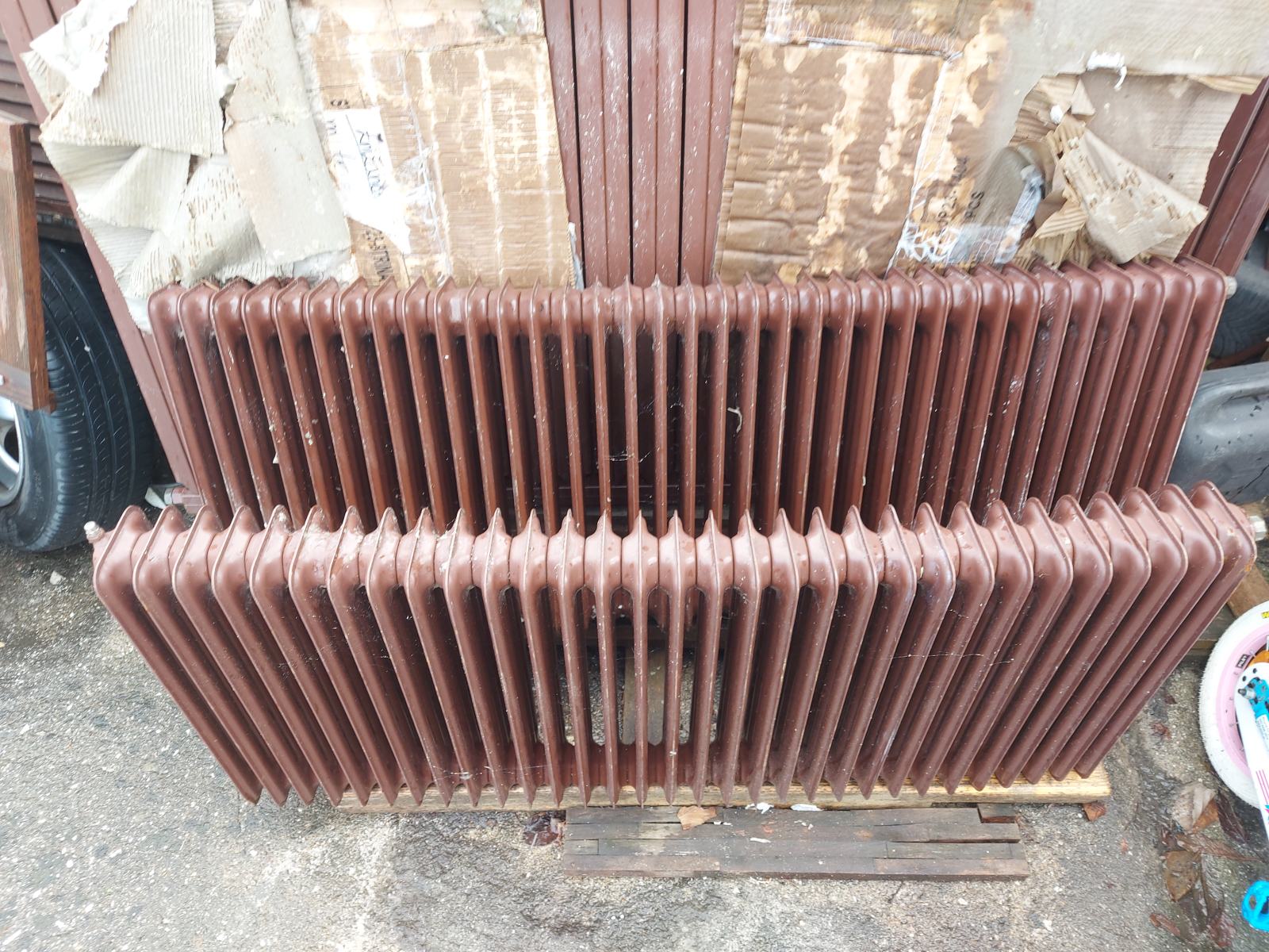 RADIATOR rebrast EMO debeline 12 cm 2 kosa