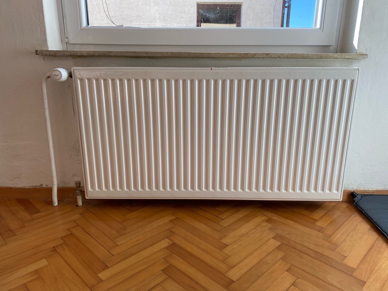 Radiatorji razlicnih dimenzij, termostatski ventili