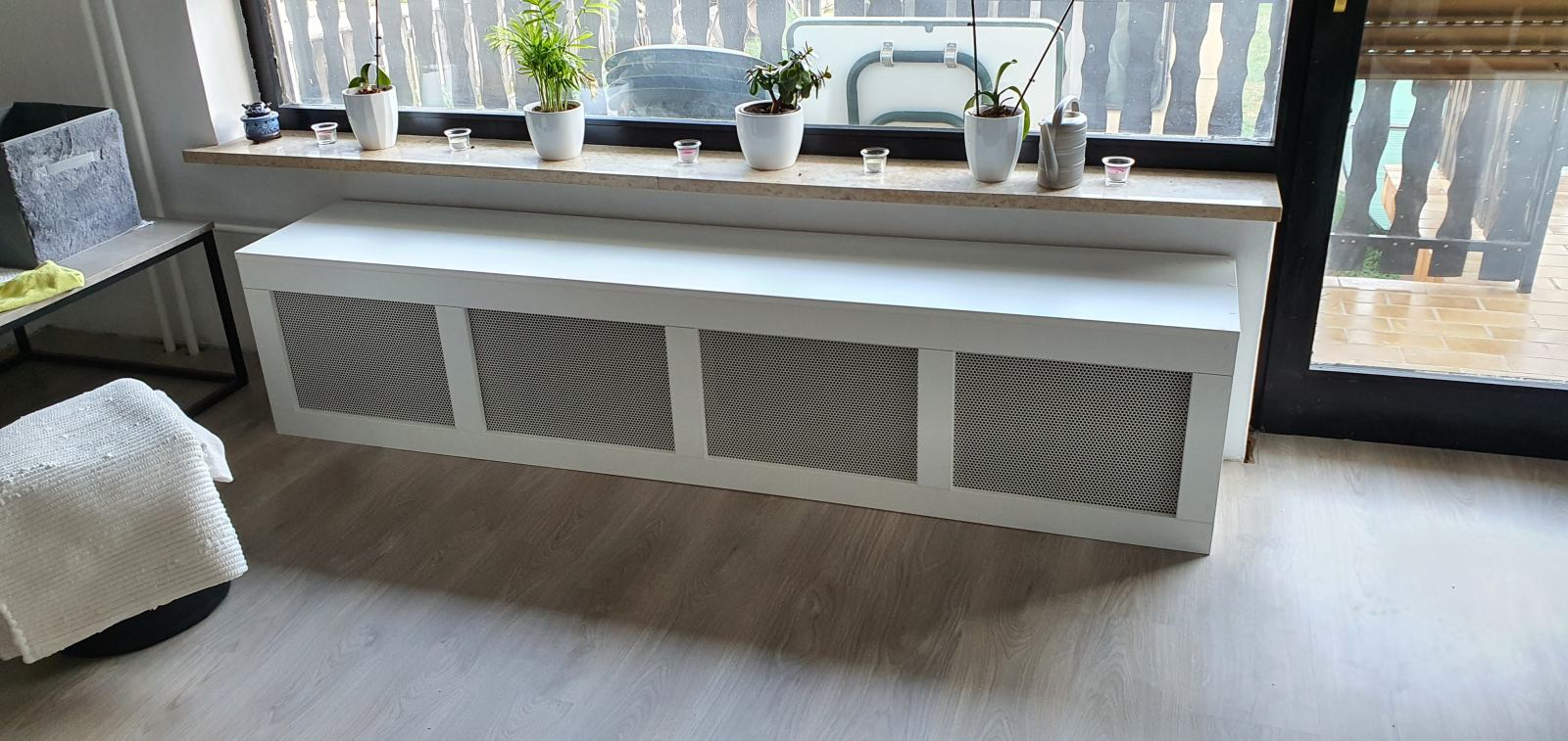 Različna lesena pokrivala za radiatorje - radiatorska pokrivala -dekor