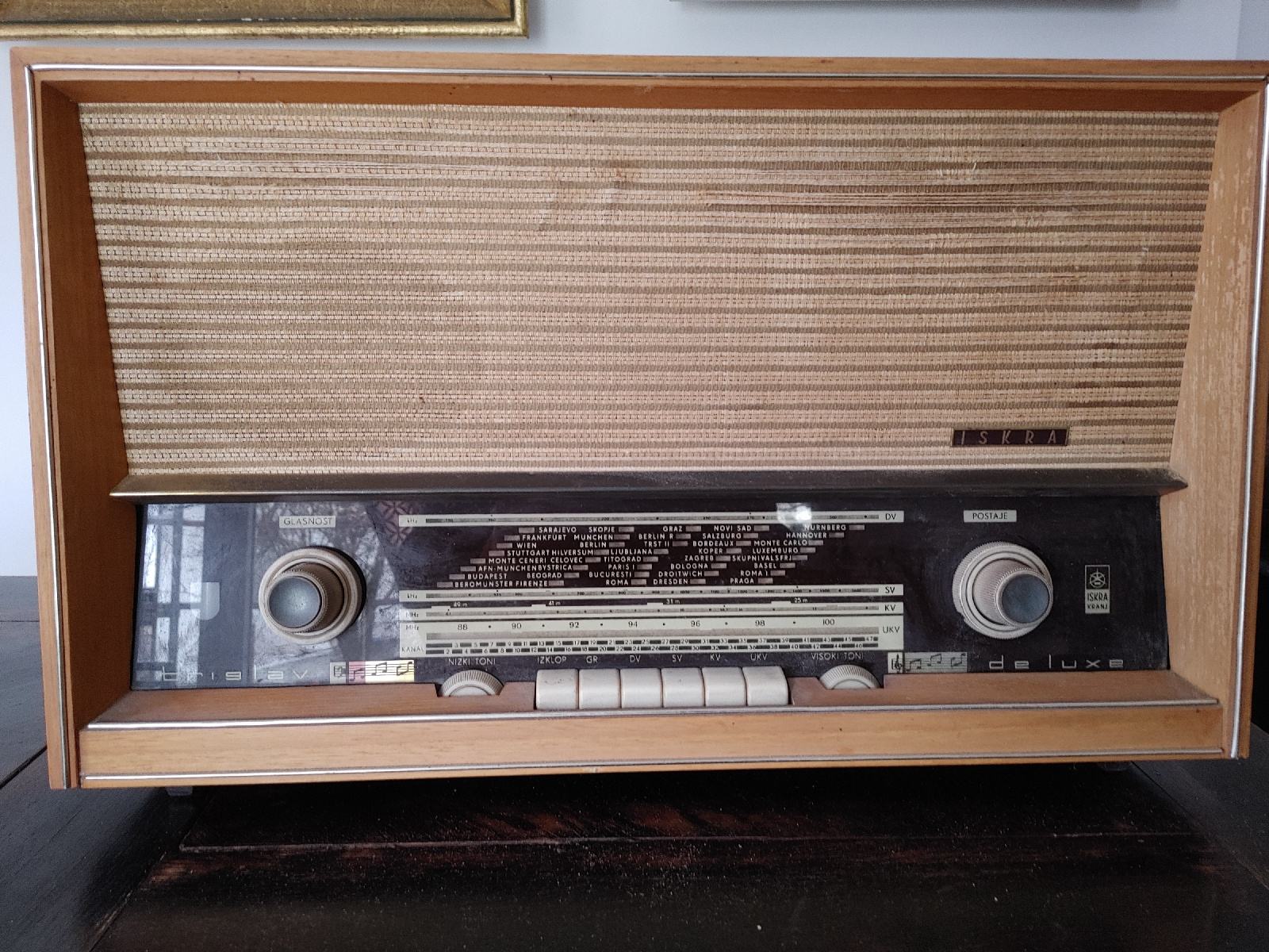 Starinski radio Iskra Triglav deluxe