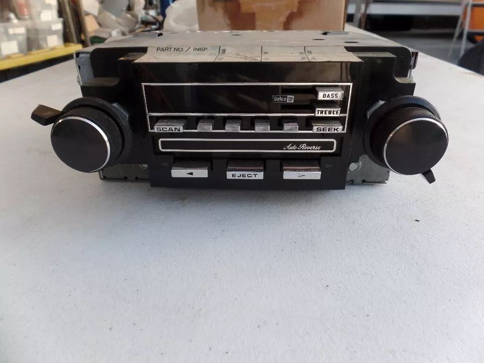 1981 1982 Corvette Radio Delco AM/FM kaseta za Corvette 16022820 OEM