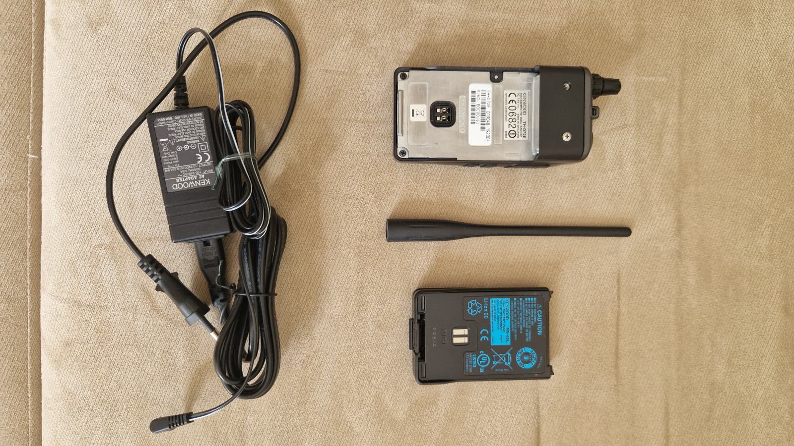 Kenwood TH-D72