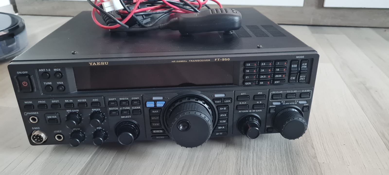 YAESU Transceiver FT-950
