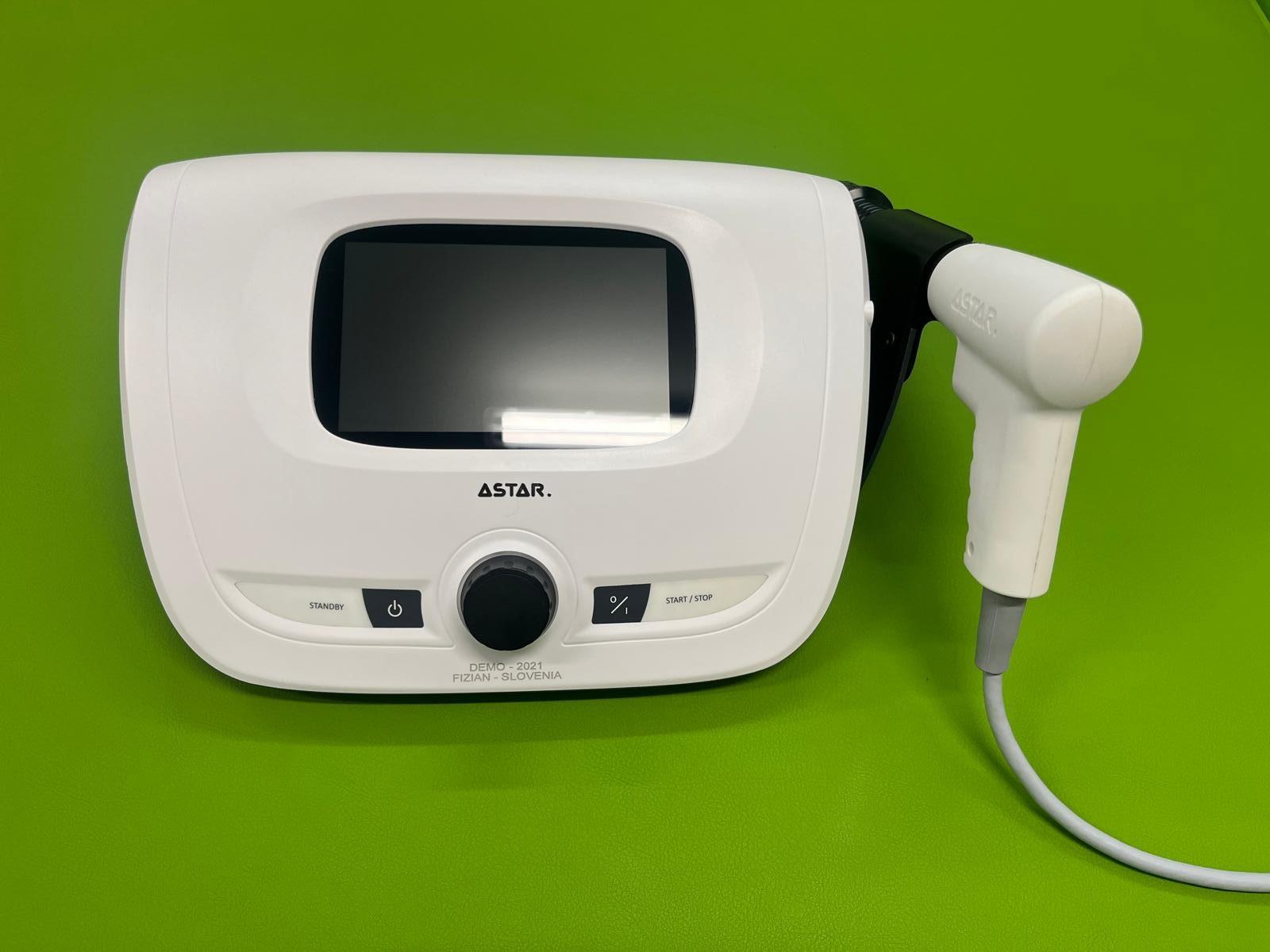 Udarni valovi ASTAR IMPACTIS M+ (shockwave terapija)