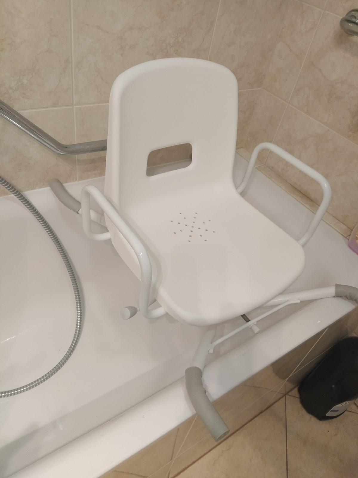 Vrtljivi stol za kopalno kad, stolček za banjo, negovalni stol