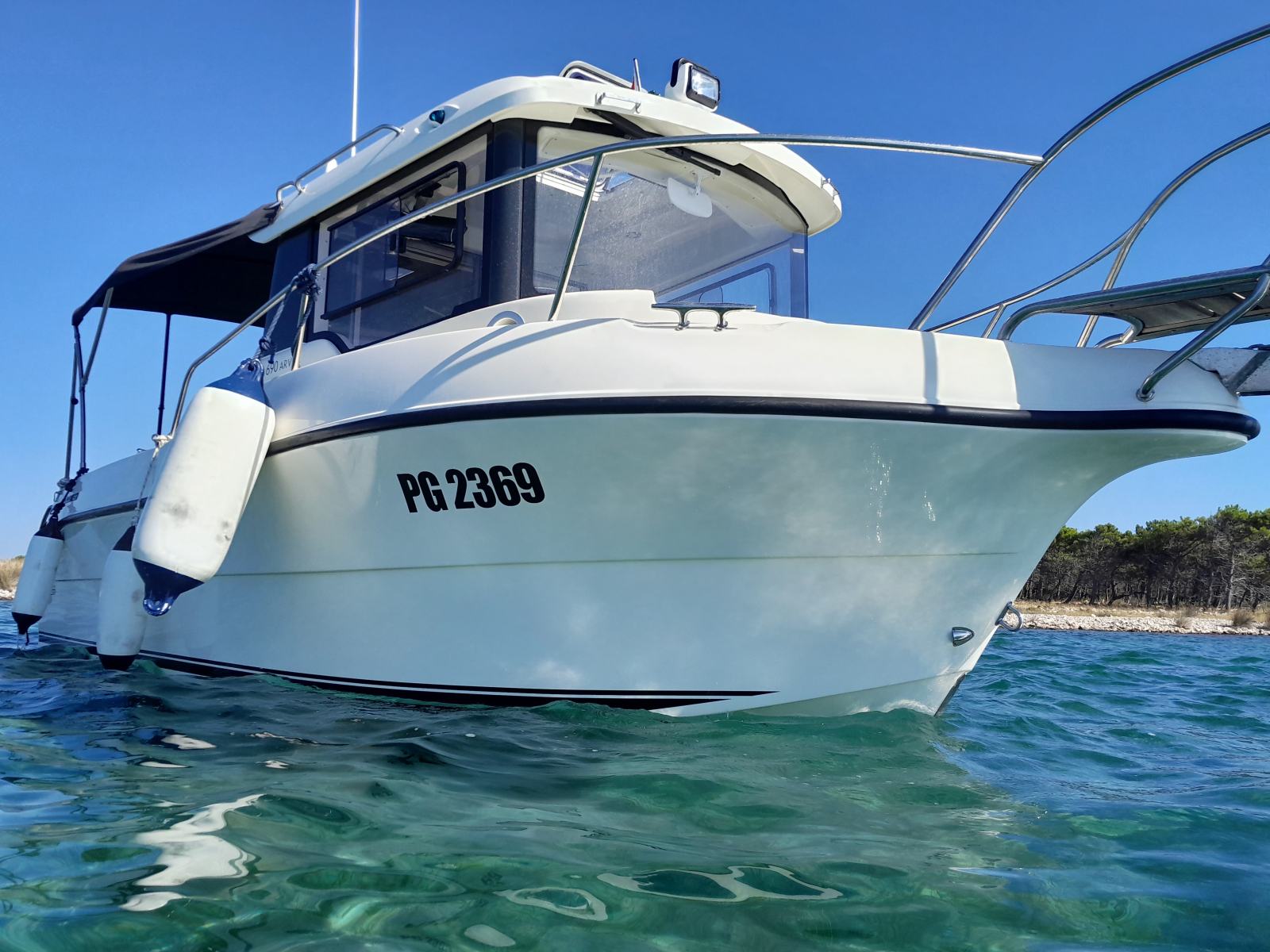 ARVOR 690 D Quicksilver