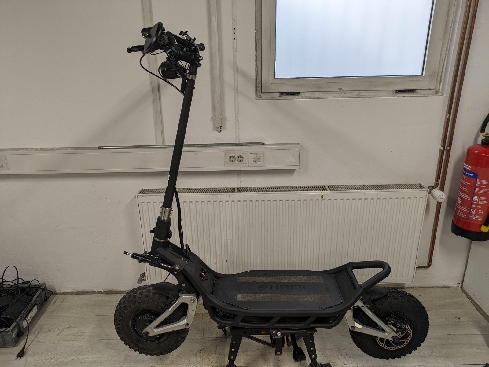 Električni skiro Nami Burn-e Max (Viper)