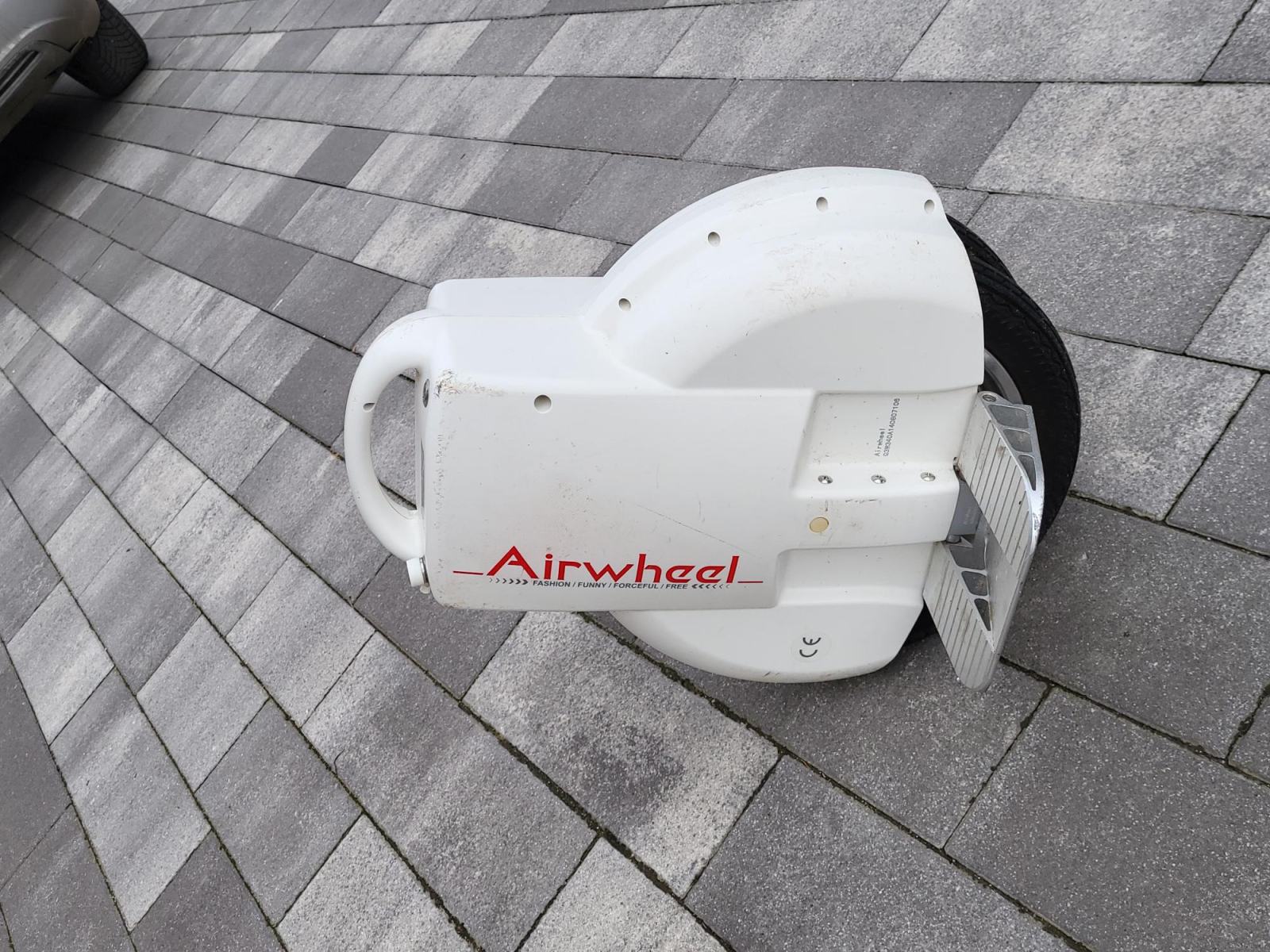 Prodamo Airwheel Q3