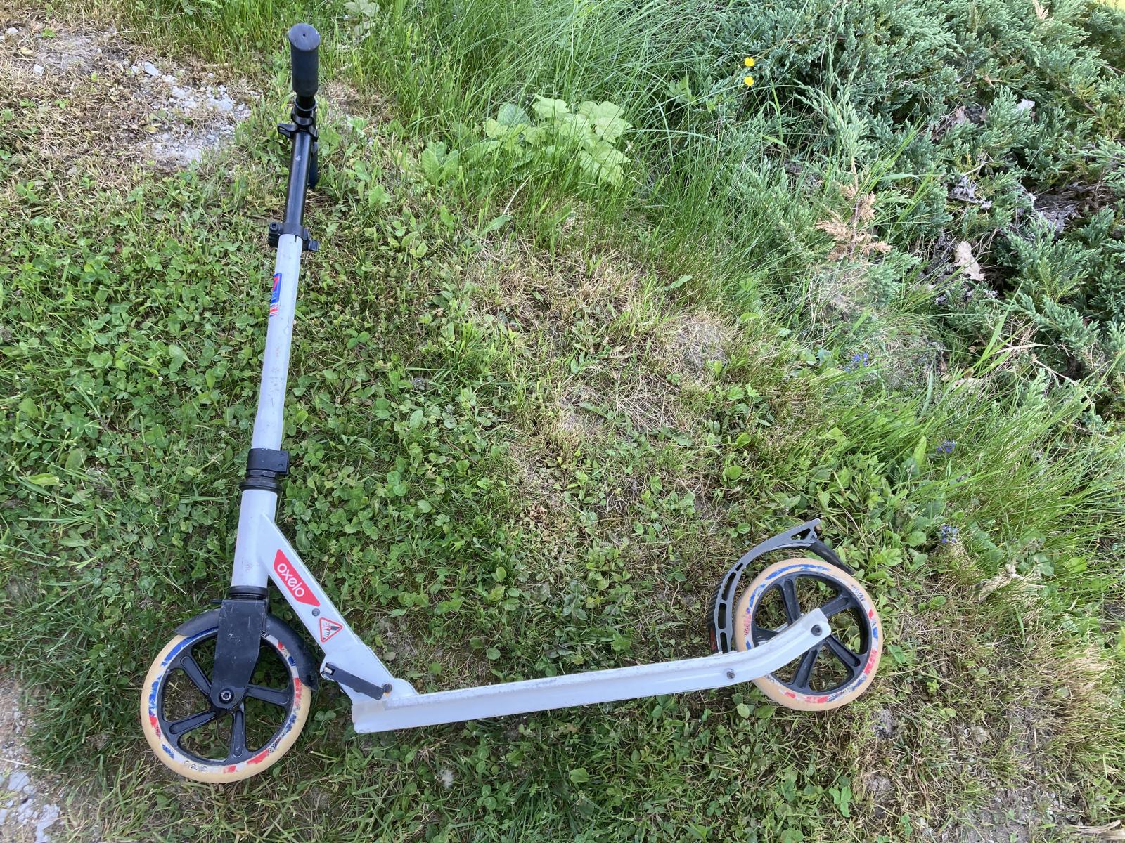 Skiro Oxelo MID 7 (premer koles 175mm)