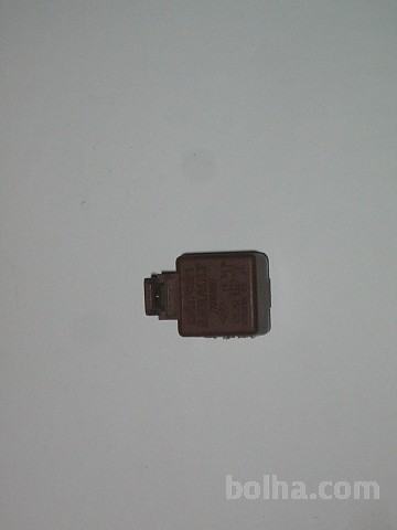 RELE RENAULT BITRON 7700810927