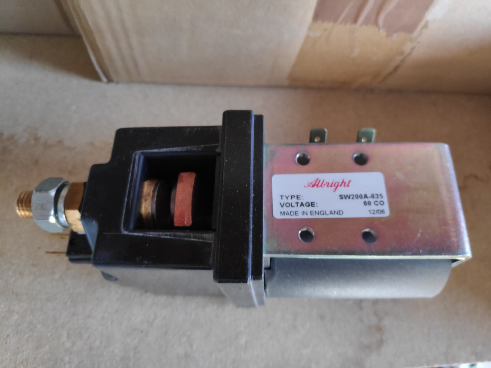 Kontaktor za viličarje Albright SW200A-635 200A 60V