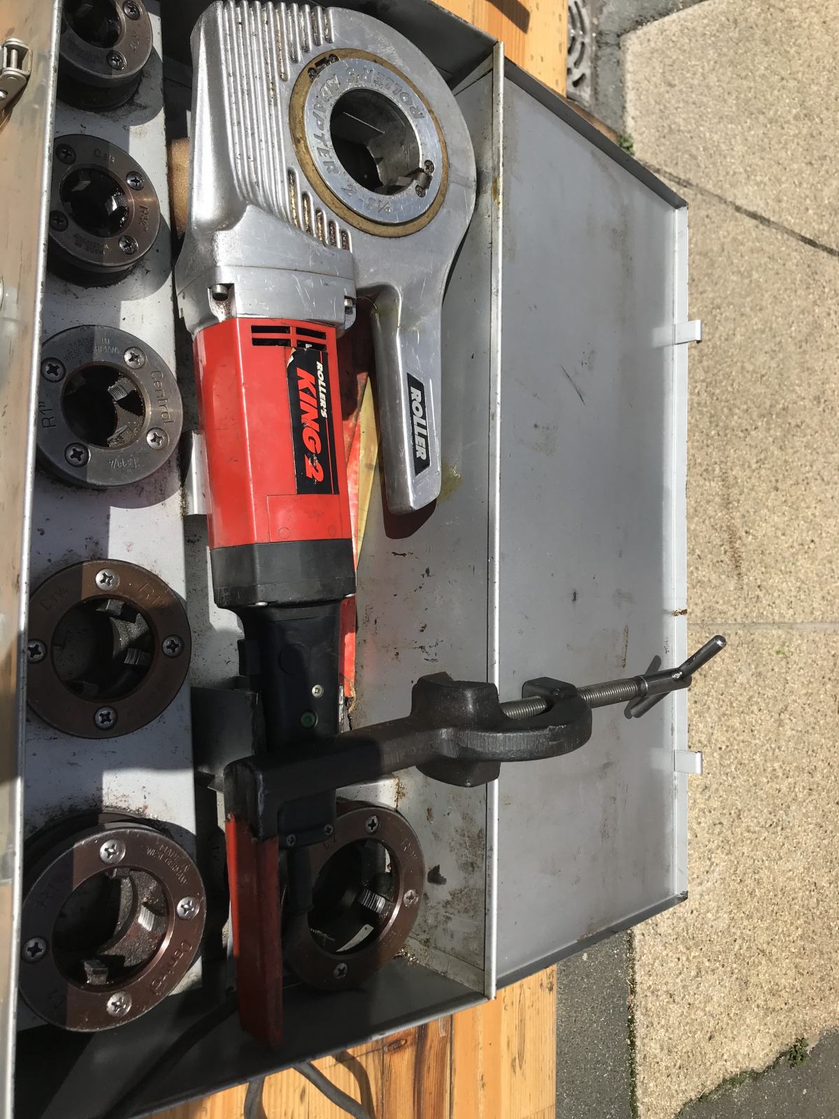 Rezalnik navojev ROLLAR KING 2