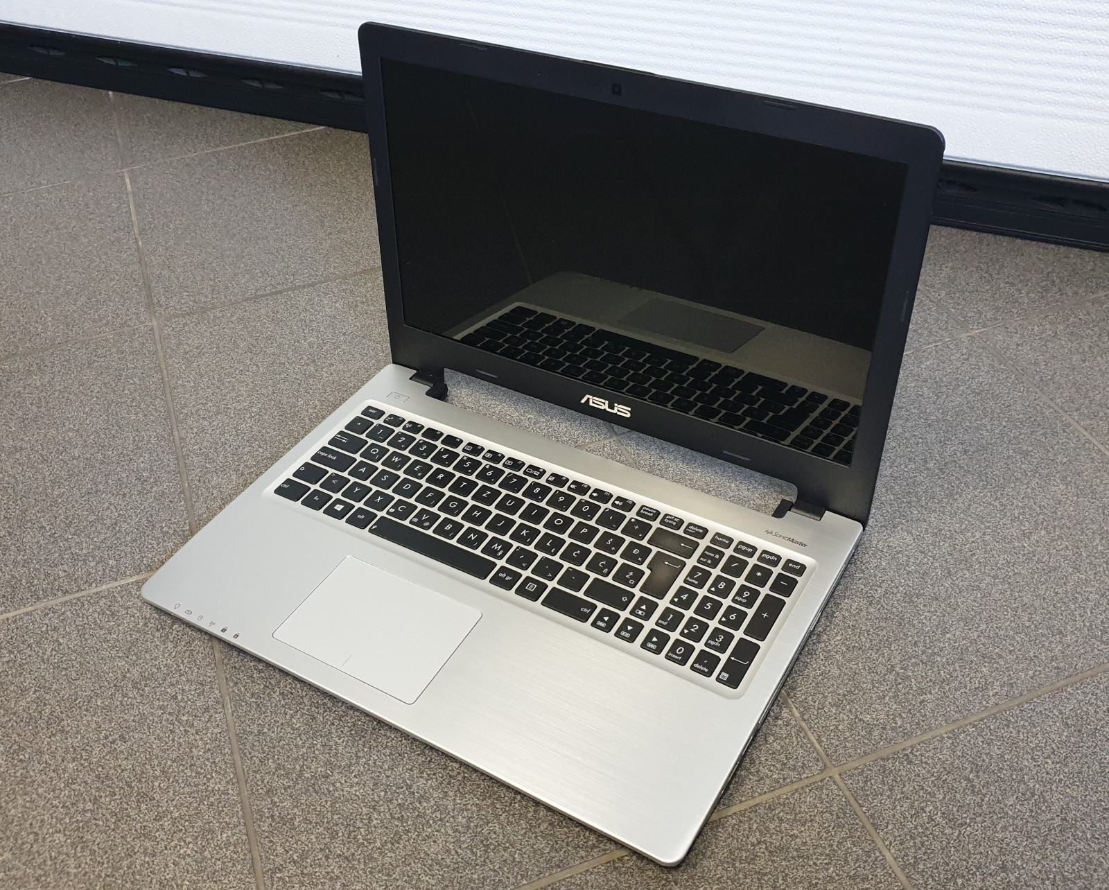 prenosnik Asus Atheros, po delih