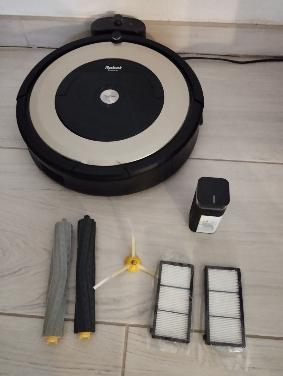 iRobot Roomba model 891