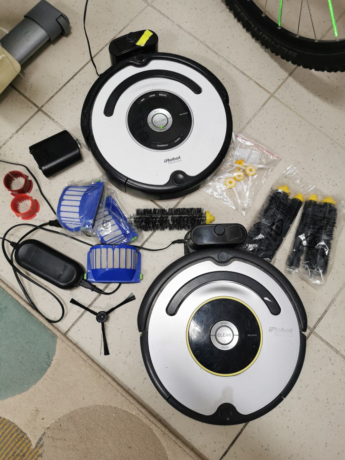 Robotski sesalnik roomba 555, 620