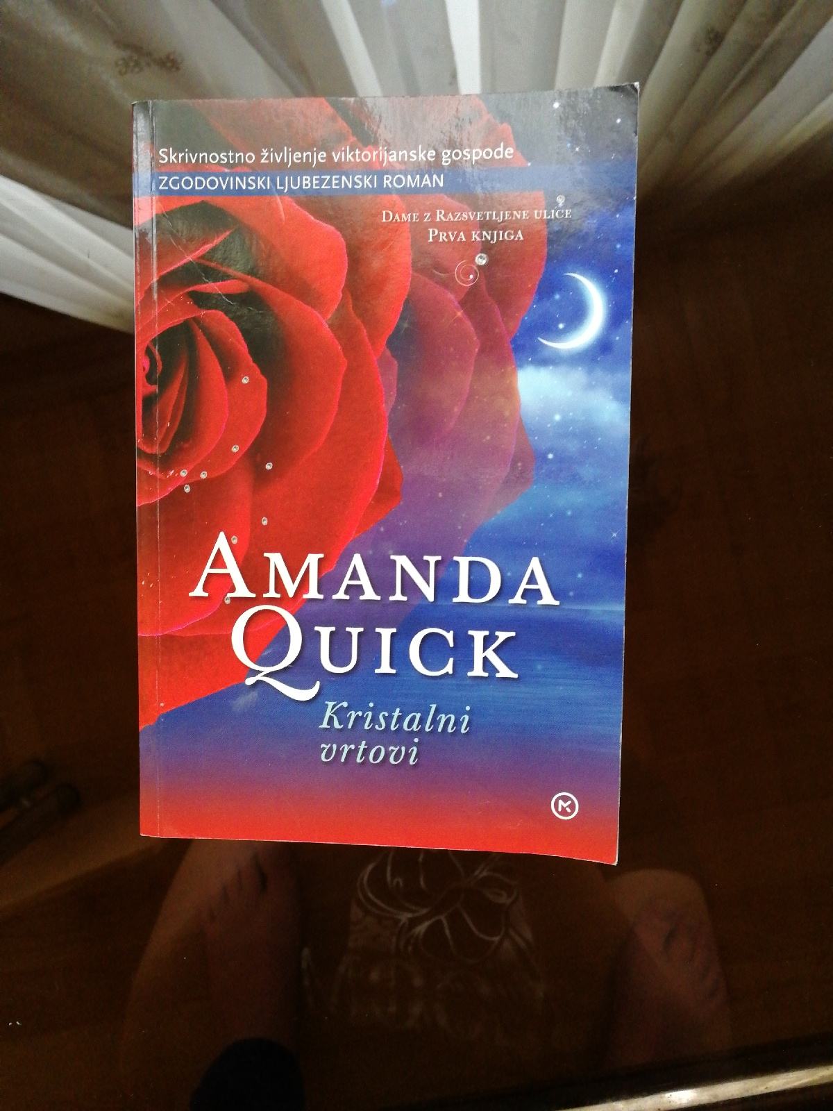 Amanda Quick; Kristalni vrtovi