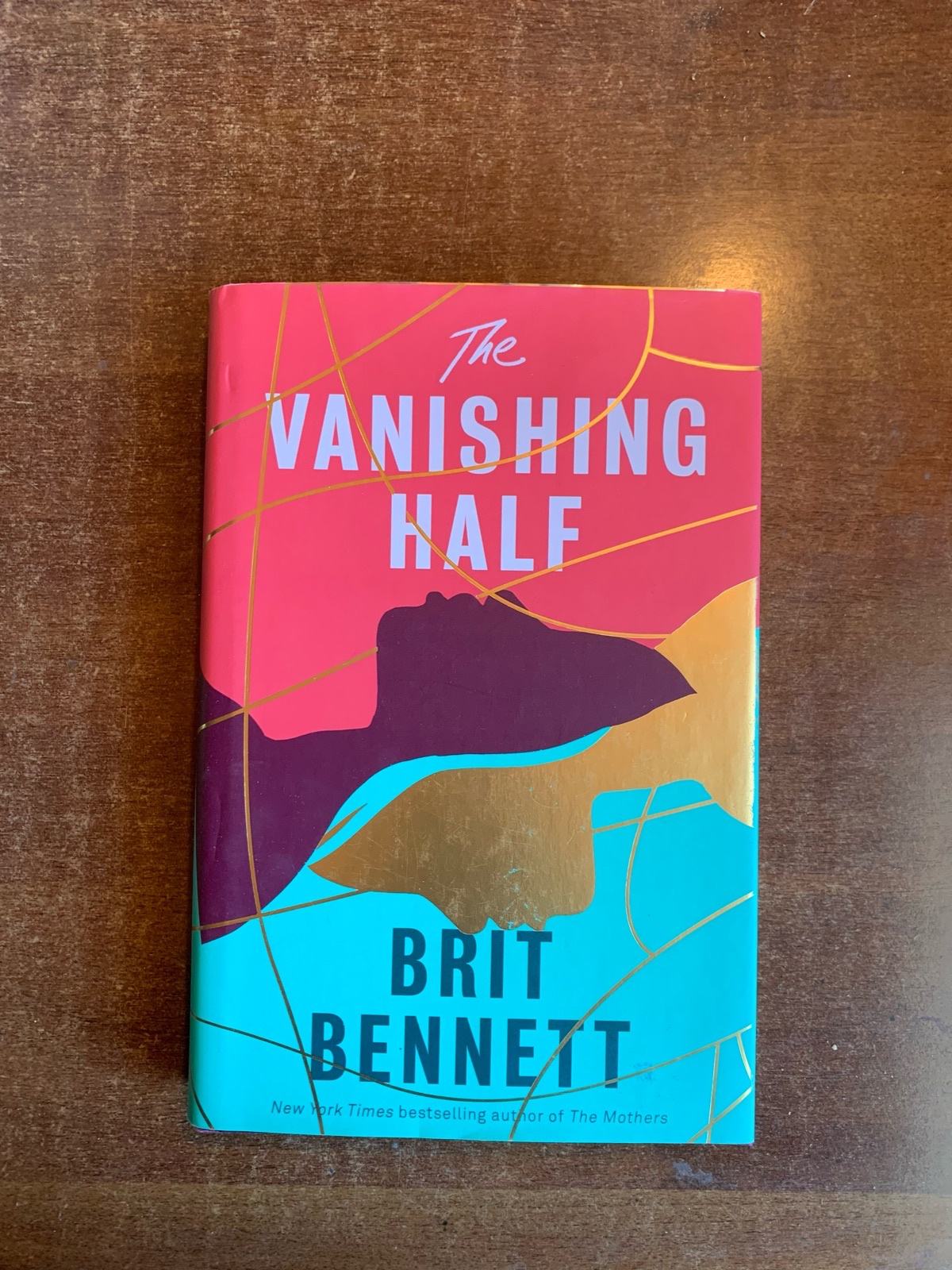 Brit Bennett - The Vanishing Half