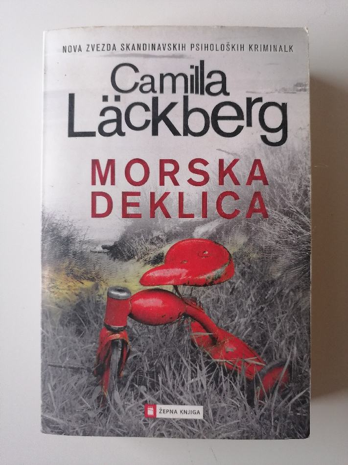 CAMILA LACKBERG, MORSKA DEKLICA