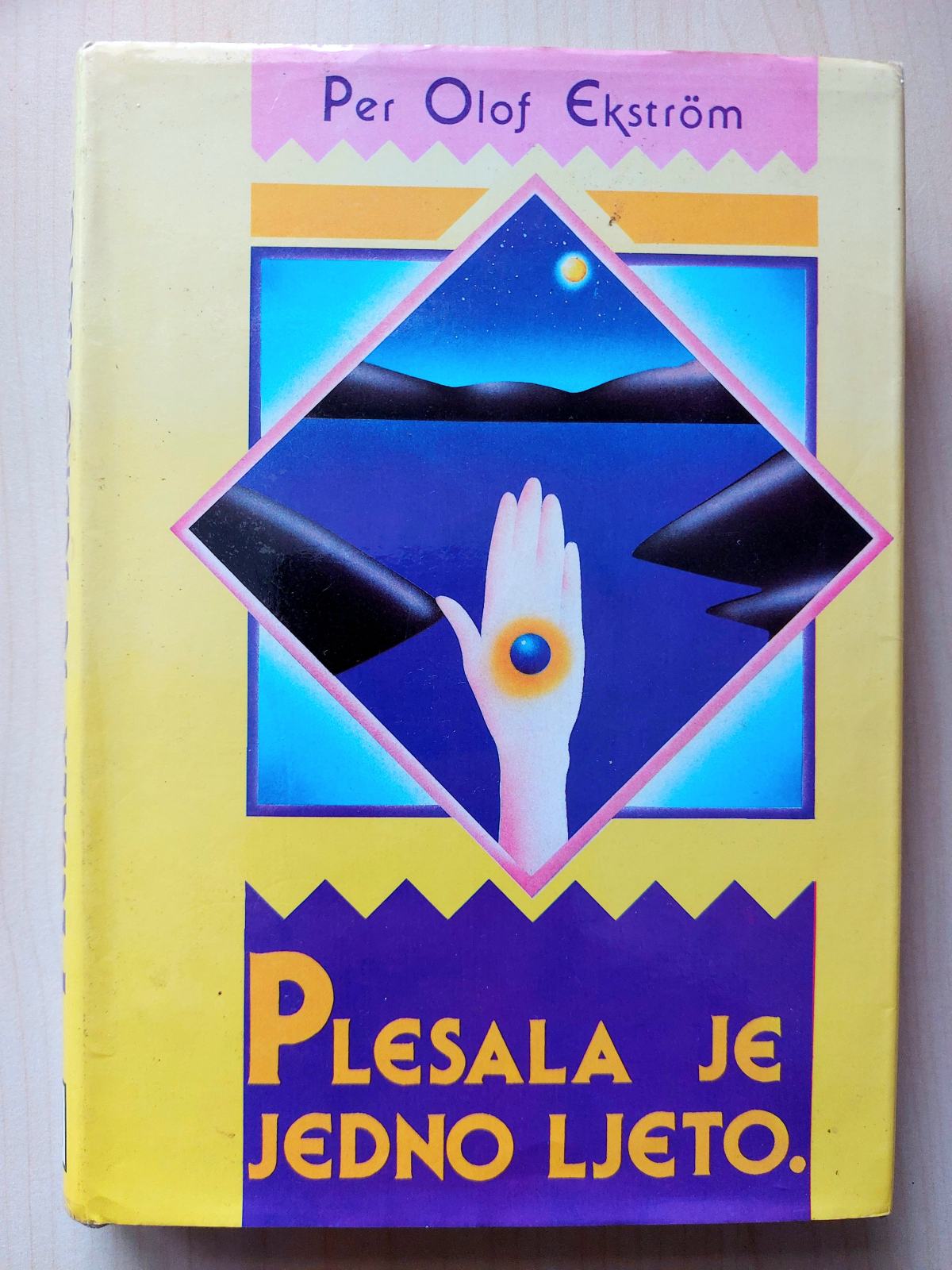 Knjiga Plesala je jedno ljeto, avtor: Per Olof Ekstrom