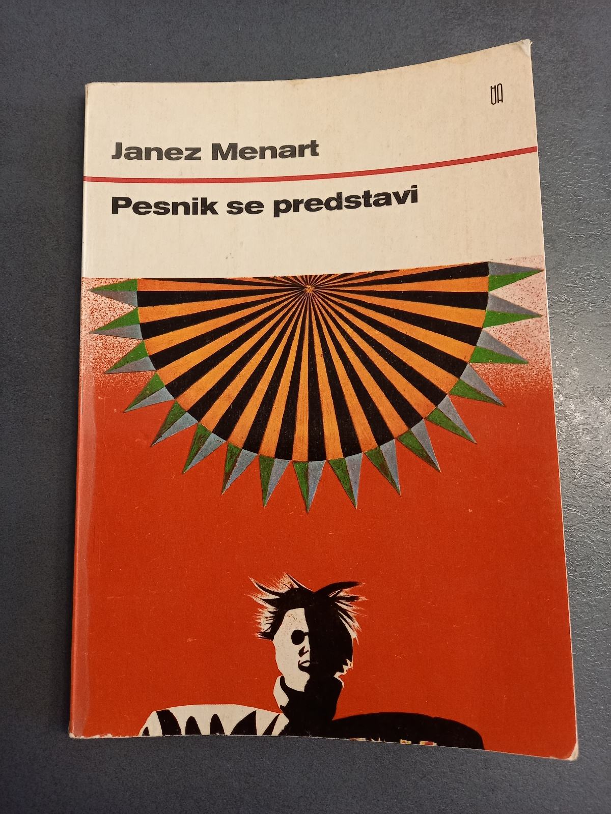 Pesnik se predstavi , Menart