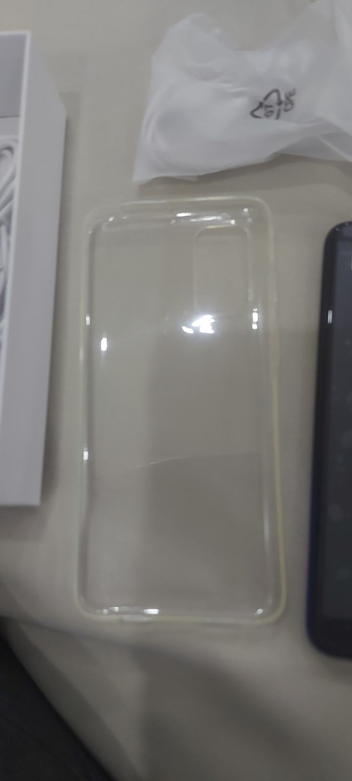 Popolnoma nov telefon
