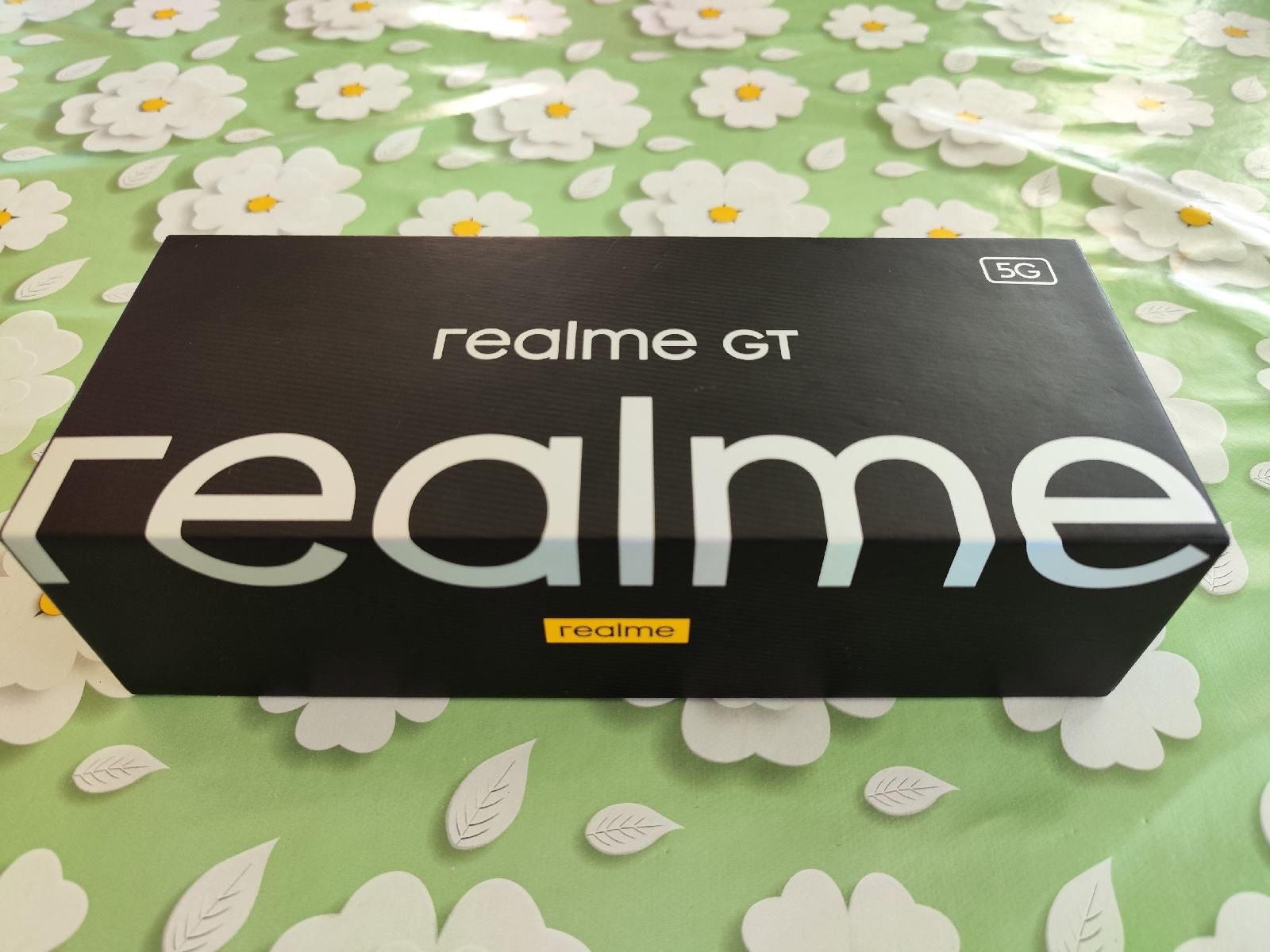 REALME GT 5G 256GB/12RAM RACING YELLOW NOV KUPLJEN 11.8.2023 Z RAČUNOM