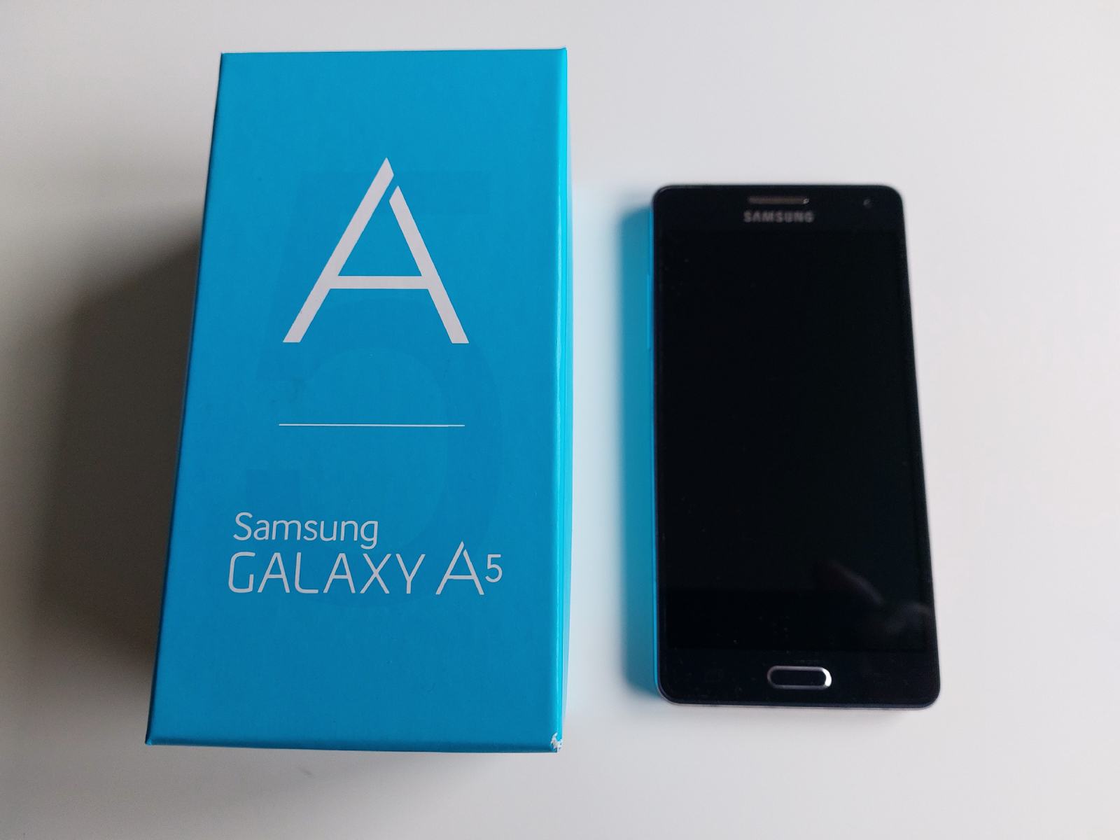 Samsung Galaxy A5 (SM-A500FU)